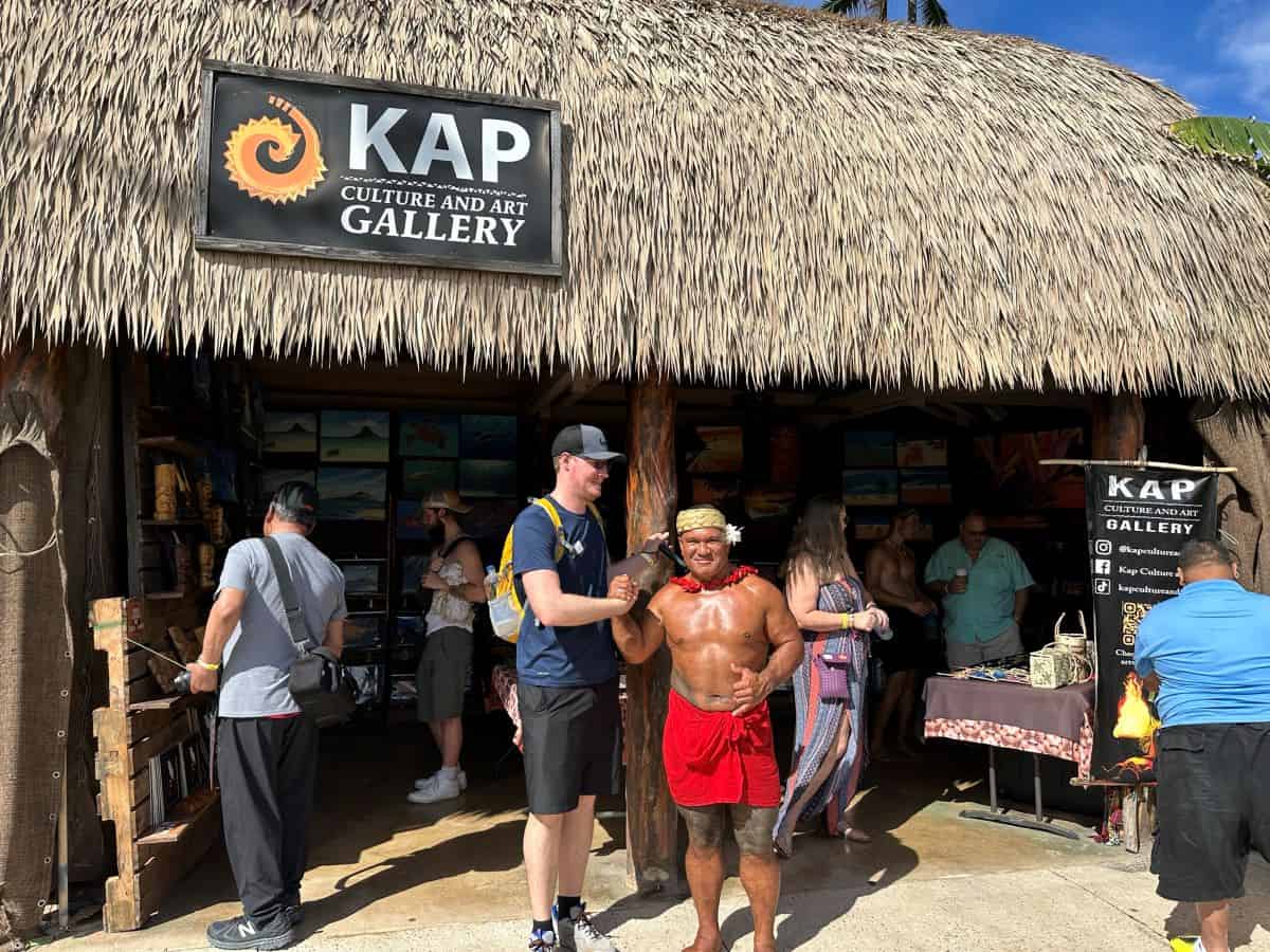 Our Review of the Polynesian Cultural Center Luau - OahuTripPlanner.com