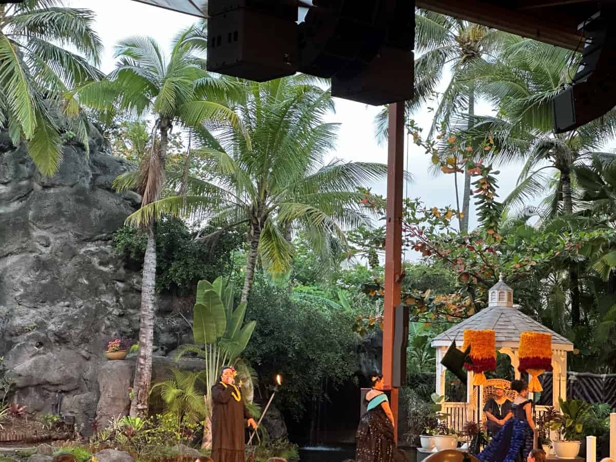 Our Review of the Polynesian Cultural Center Luau - OahuTripPlanner.com