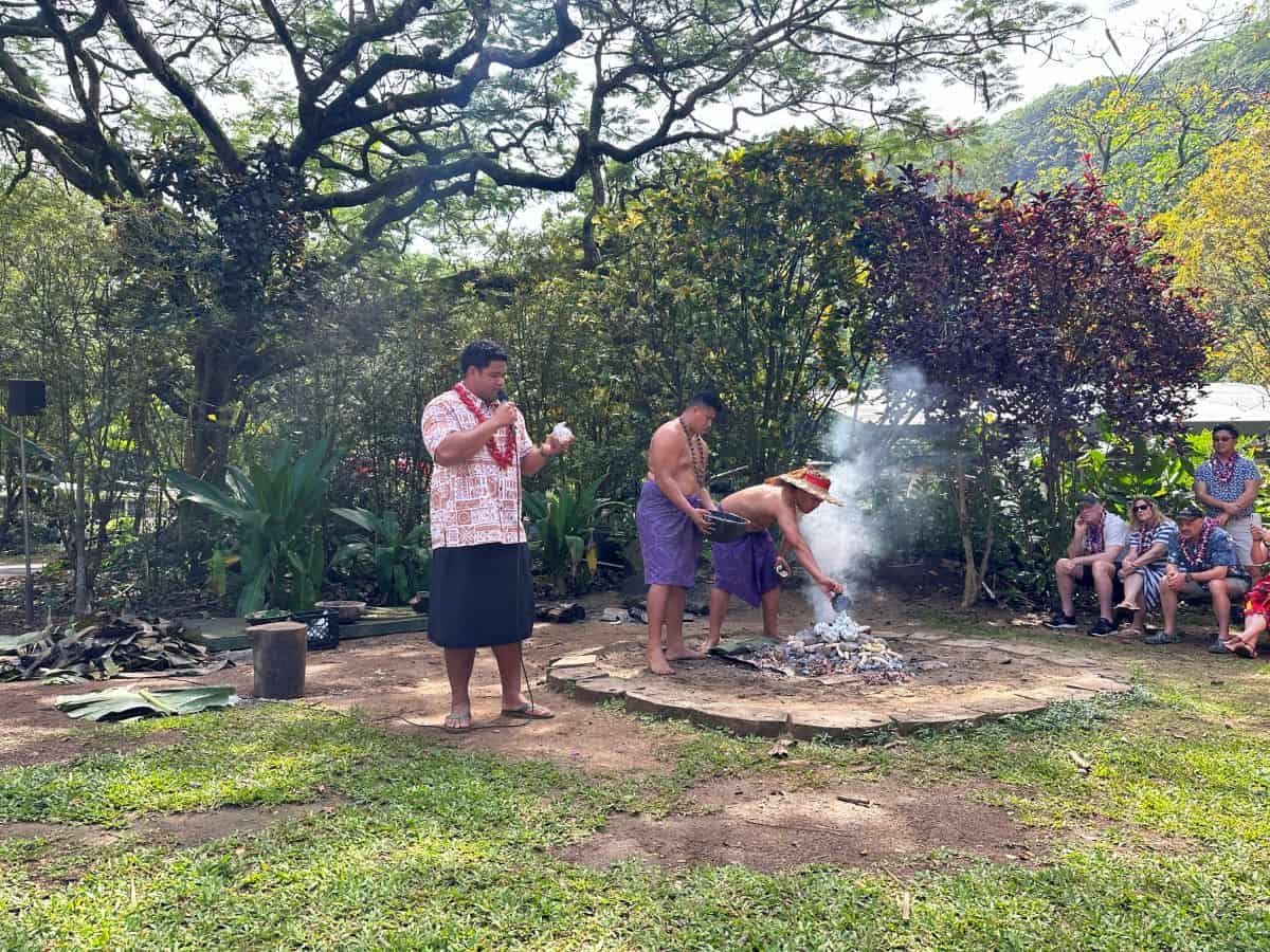 Our Review of the Toa Luau on Oahu - OahuTripPlanner.com