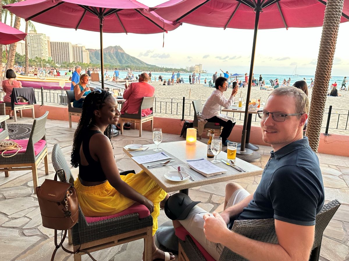 8 Best Restaurants in Waikiki With a View From a Local ...