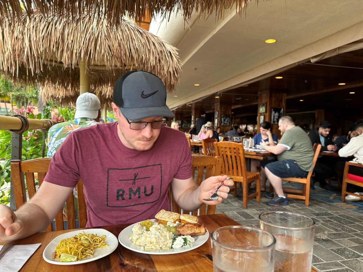 8 Best Restaurants in Waikiki With a View From a Local ...