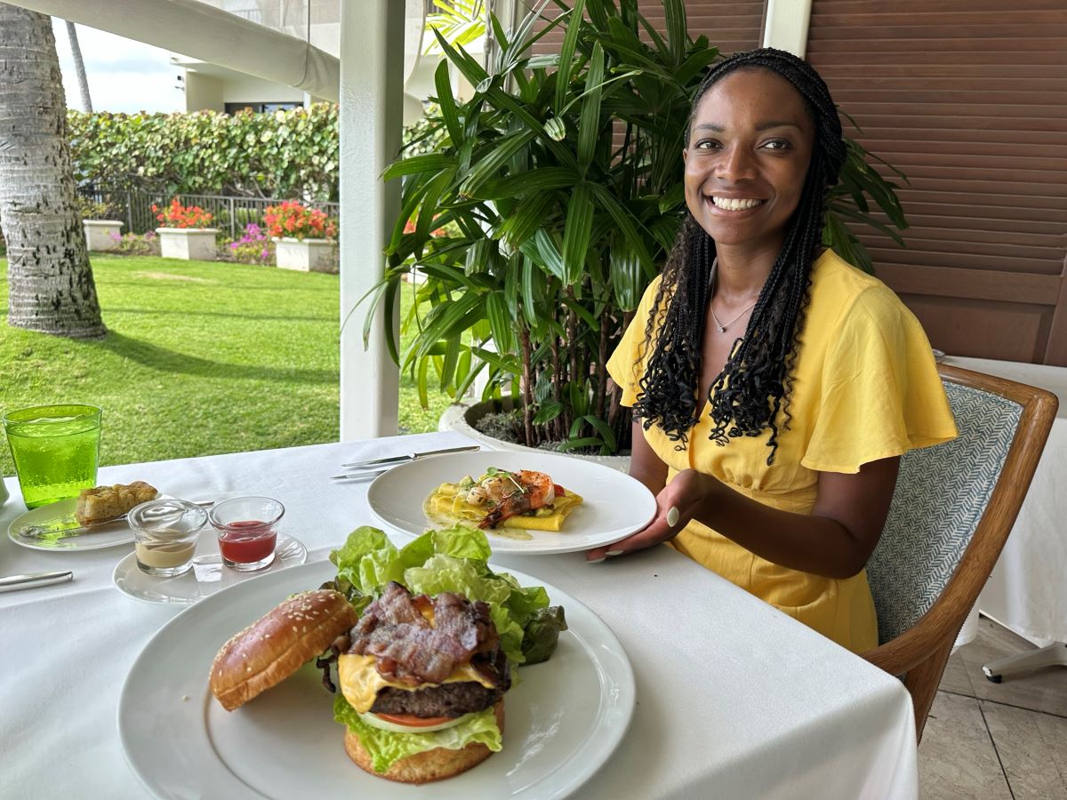 8 Best Restaurants in Waikiki With a View From a Local ...